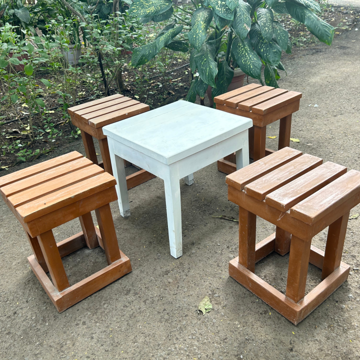 Table and Stool | Made from 100% Recycled Plastic